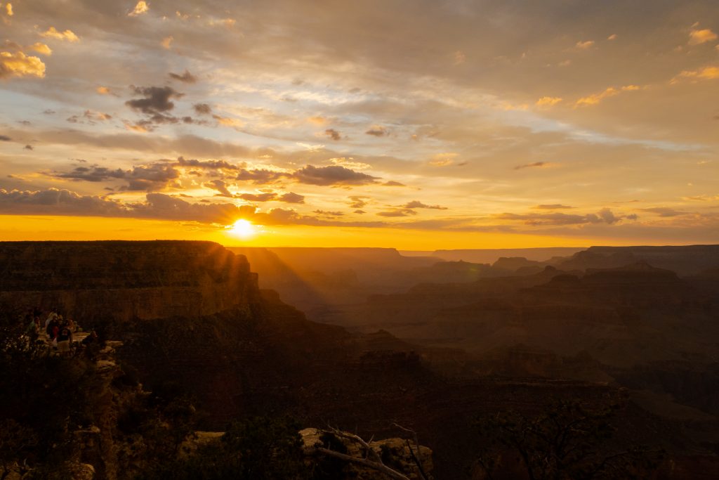 Grand Canyon overnight tour from Las Vegas - Bindlestiff Tours